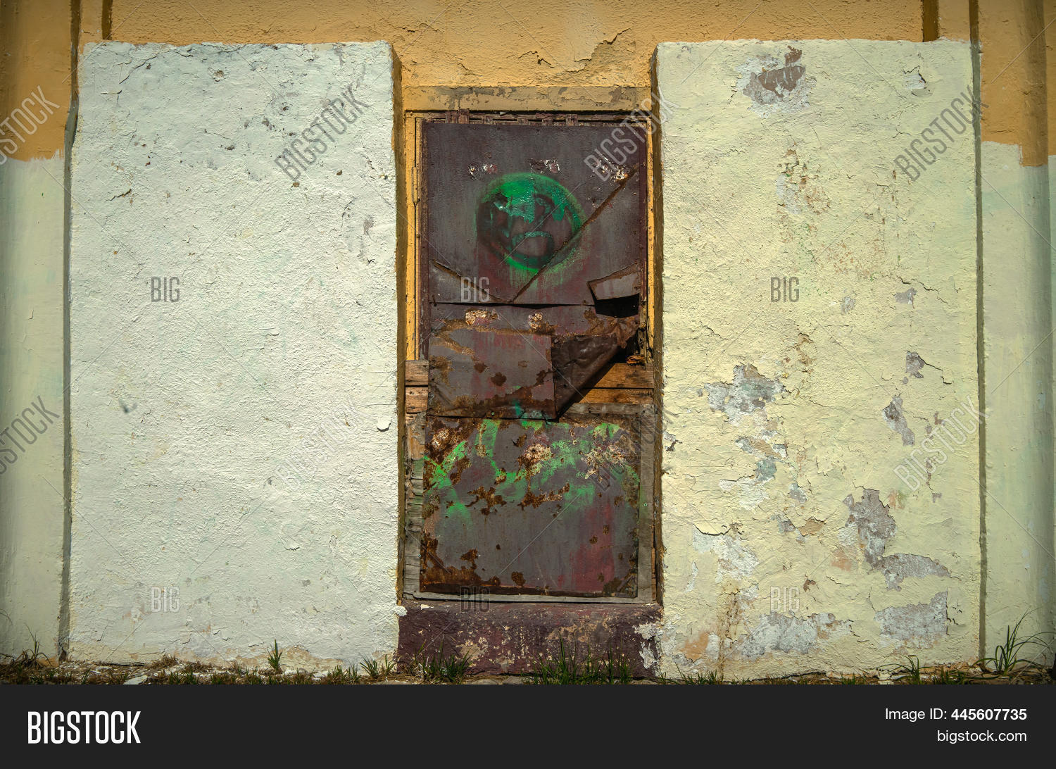 Rusty Metal Door Image & Photo (Free Trial) | Bigstock