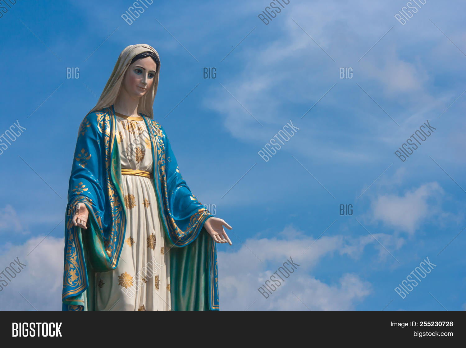 Virgin Mary Catholic Statue