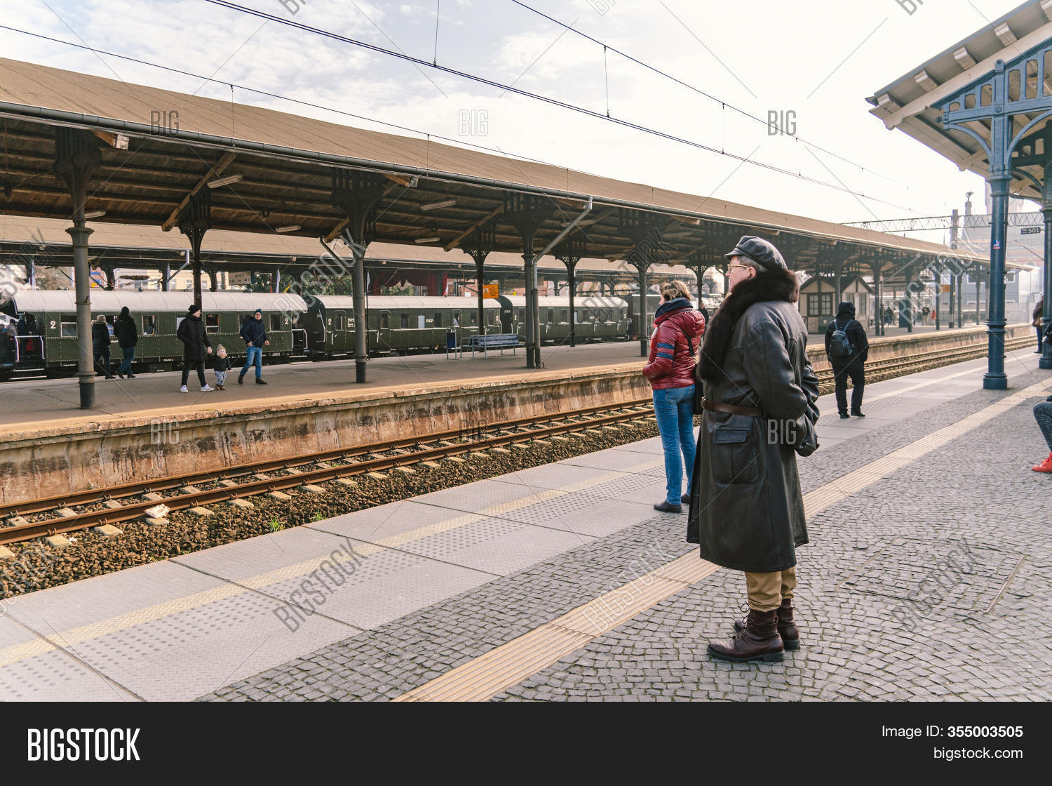 Passengers Waiting Image & Photo (Free Trial) | Bigstock