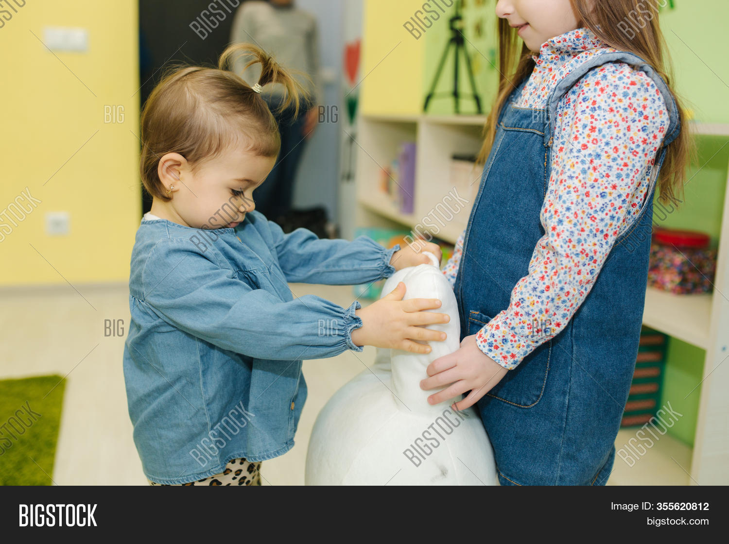 Little Girl Help Image & Photo (Free Trial) | Bigstock