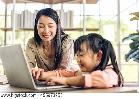 Mother Asian Kid Image & Photo (Free Trial) | Bigstock
