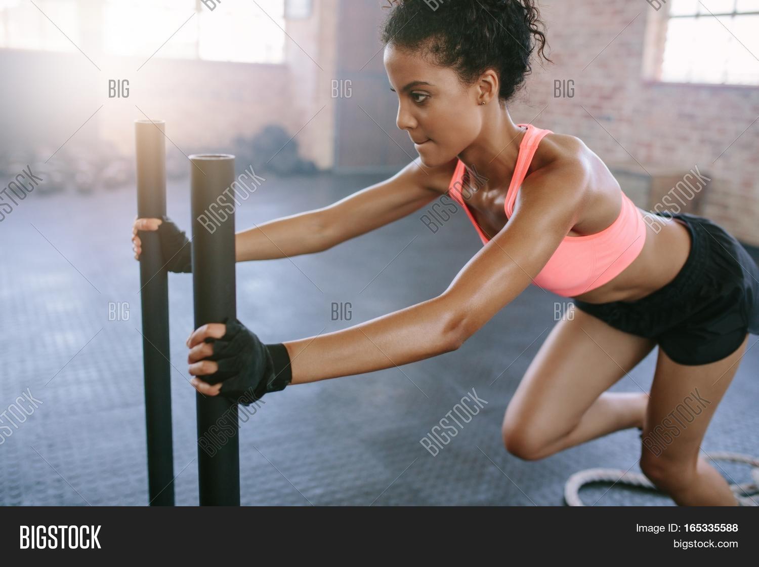 Side View Shot Fit Image & Photo (Free Trial) | Bigstock