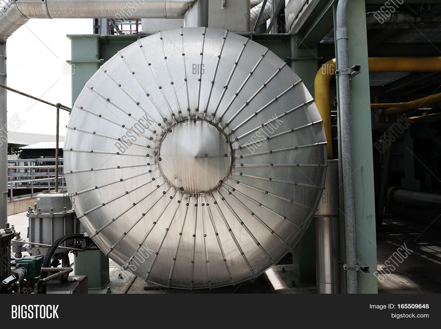 Steam Piping Thermal Image & Photo (Free Trial) | Bigstock