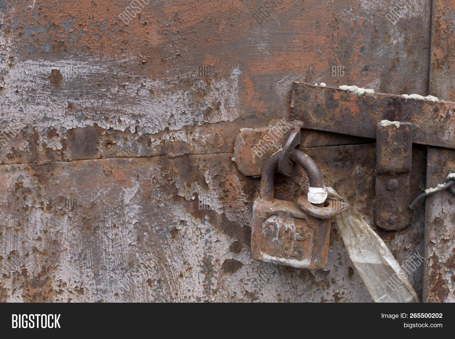 Old Rusty Lock Lock Image & Photo (Free Trial) | Bigstock