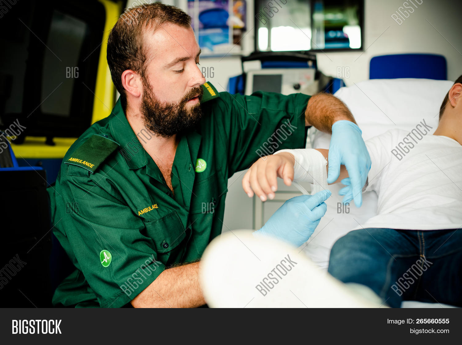 Paramedic Giving First Image & Photo (Free Trial) | Bigstock
