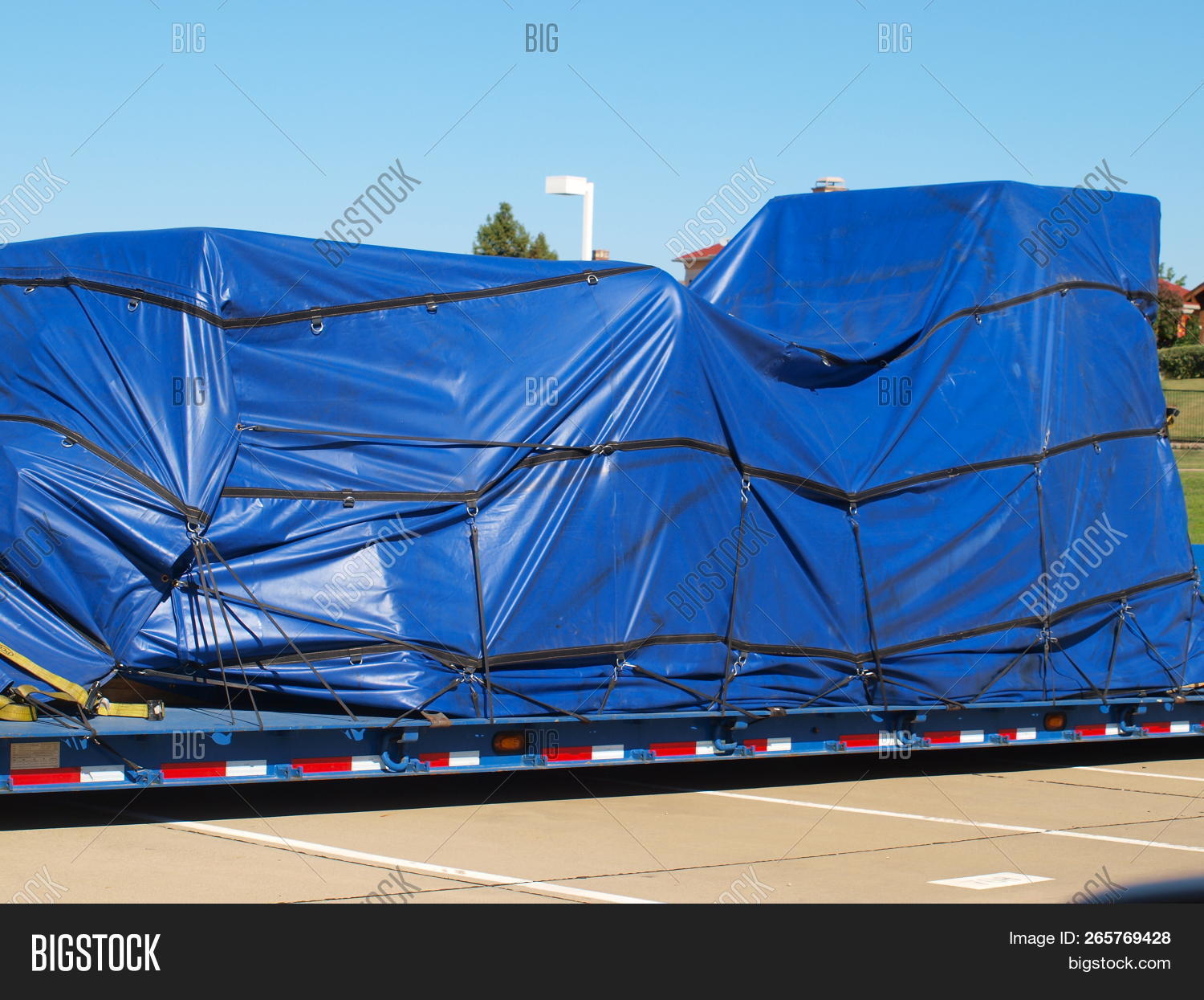 Oversize Load Tarps Image & Photo (Free Trial) | Bigstock