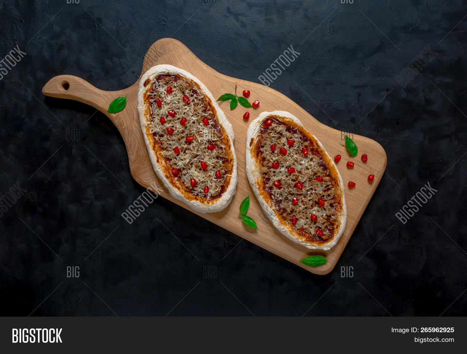 Traditional Arabic Image & Photo (Free Trial) | Bigstock