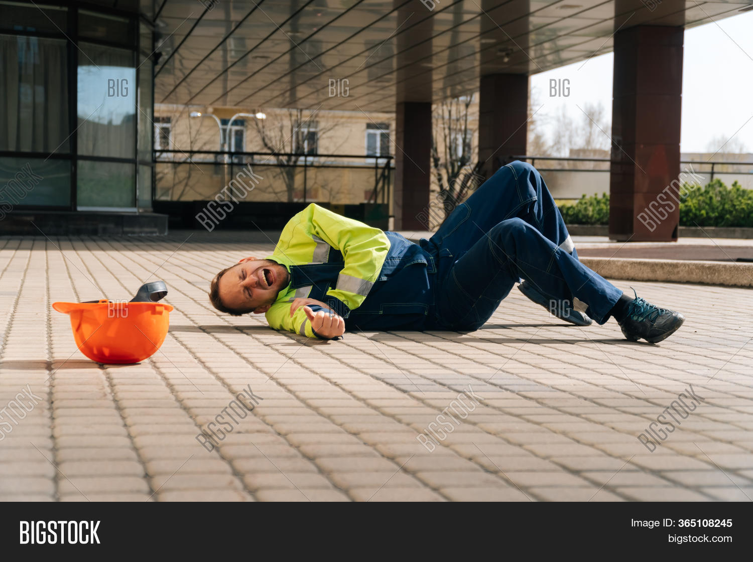 Builder Fell Image & Photo (Free Trial) | Bigstock