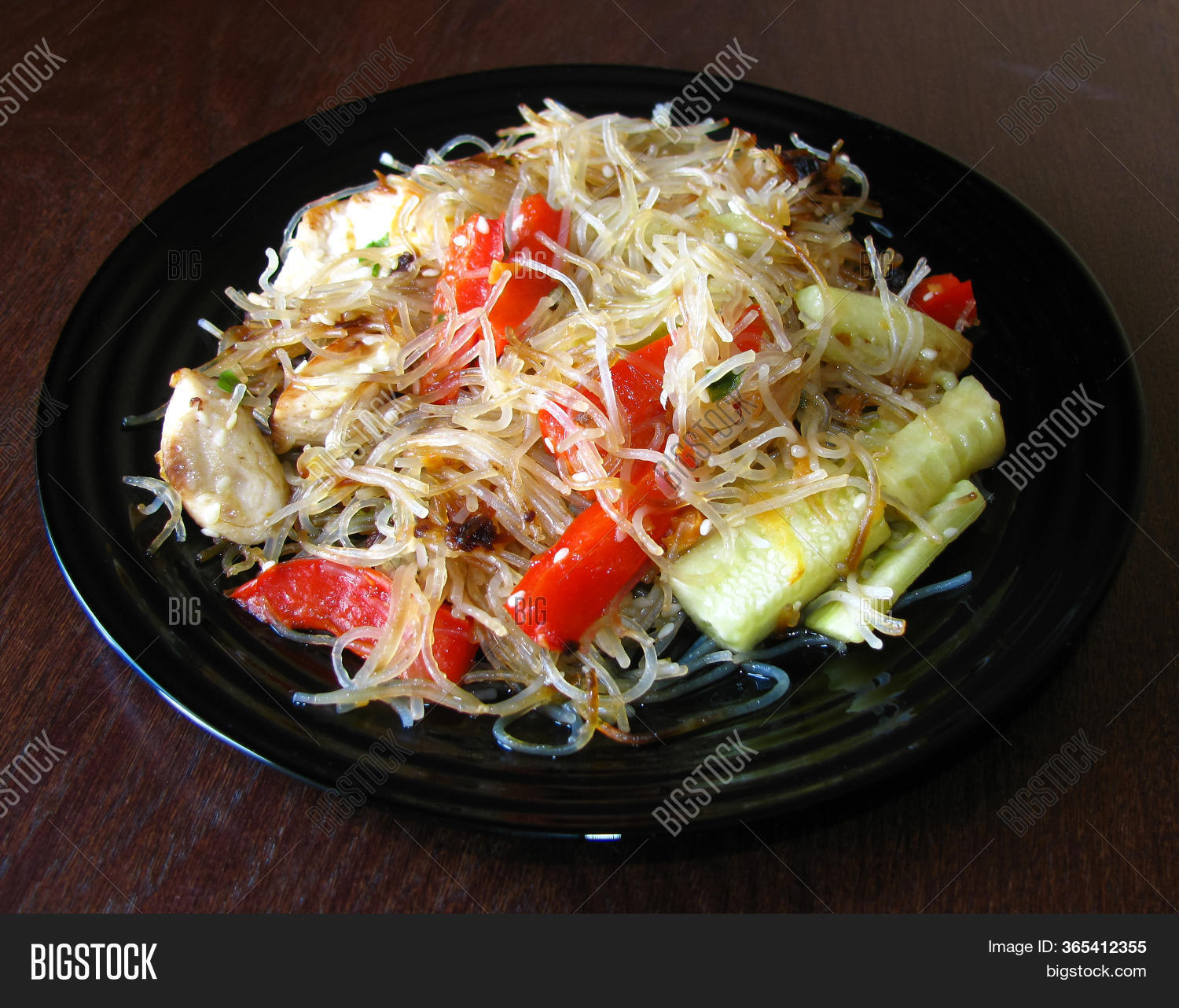 Funchosa Chicken Image & Photo (Free Trial) | Bigstock