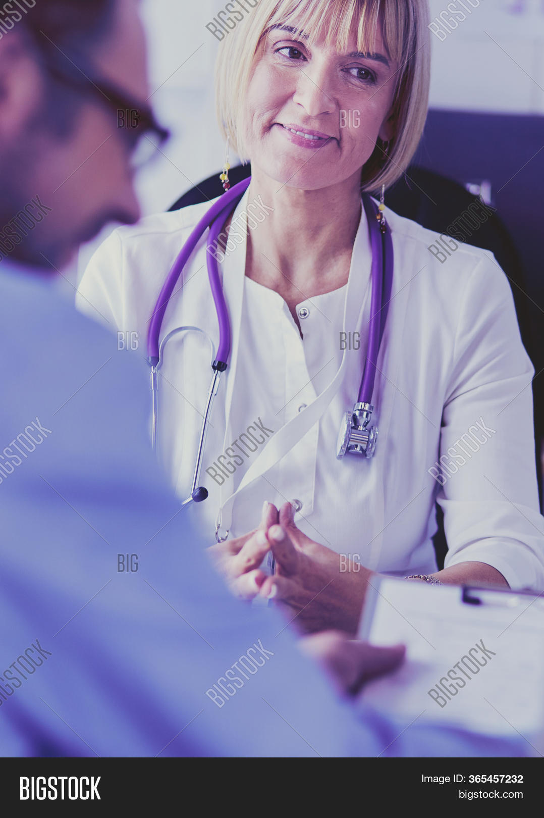 Portrait Senior Doctor Image & Photo (Free Trial) | Bigstock