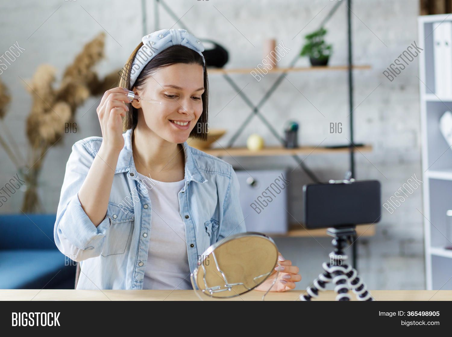 Young Female Blogger Image & Photo (Free Trial) | Bigstock