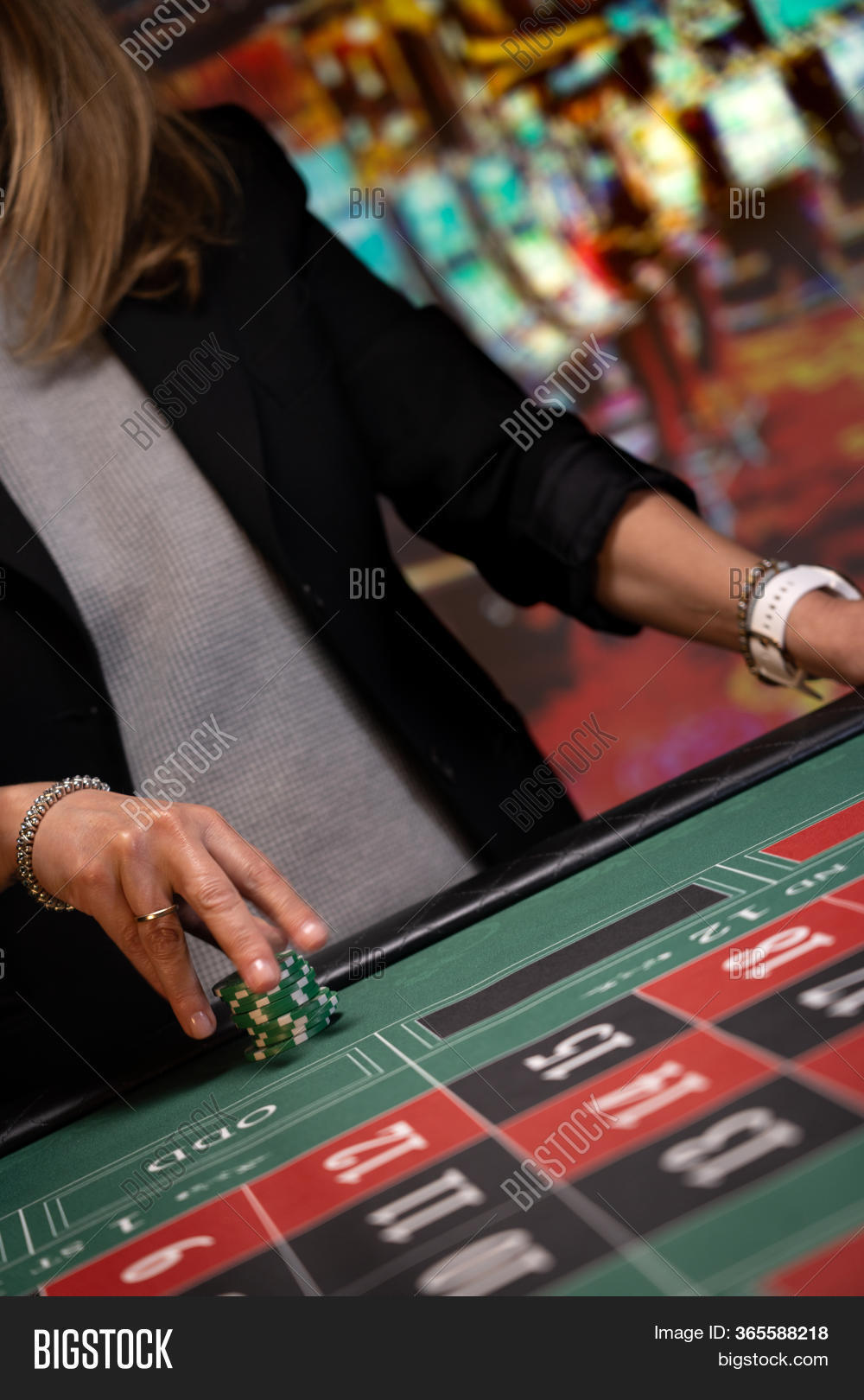 Woman Playing Roulette Image & Photo (Free Trial) | Bigstock