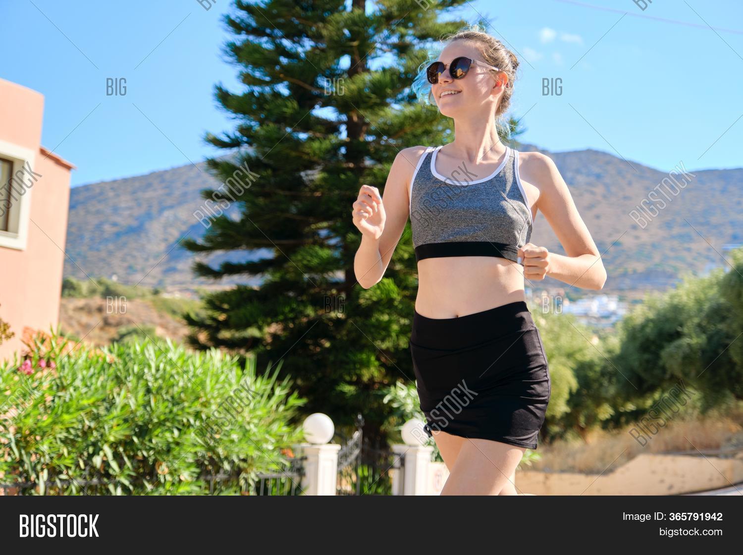 Girl Teenager Runner, Image & Photo (Free Trial) | Bigstock