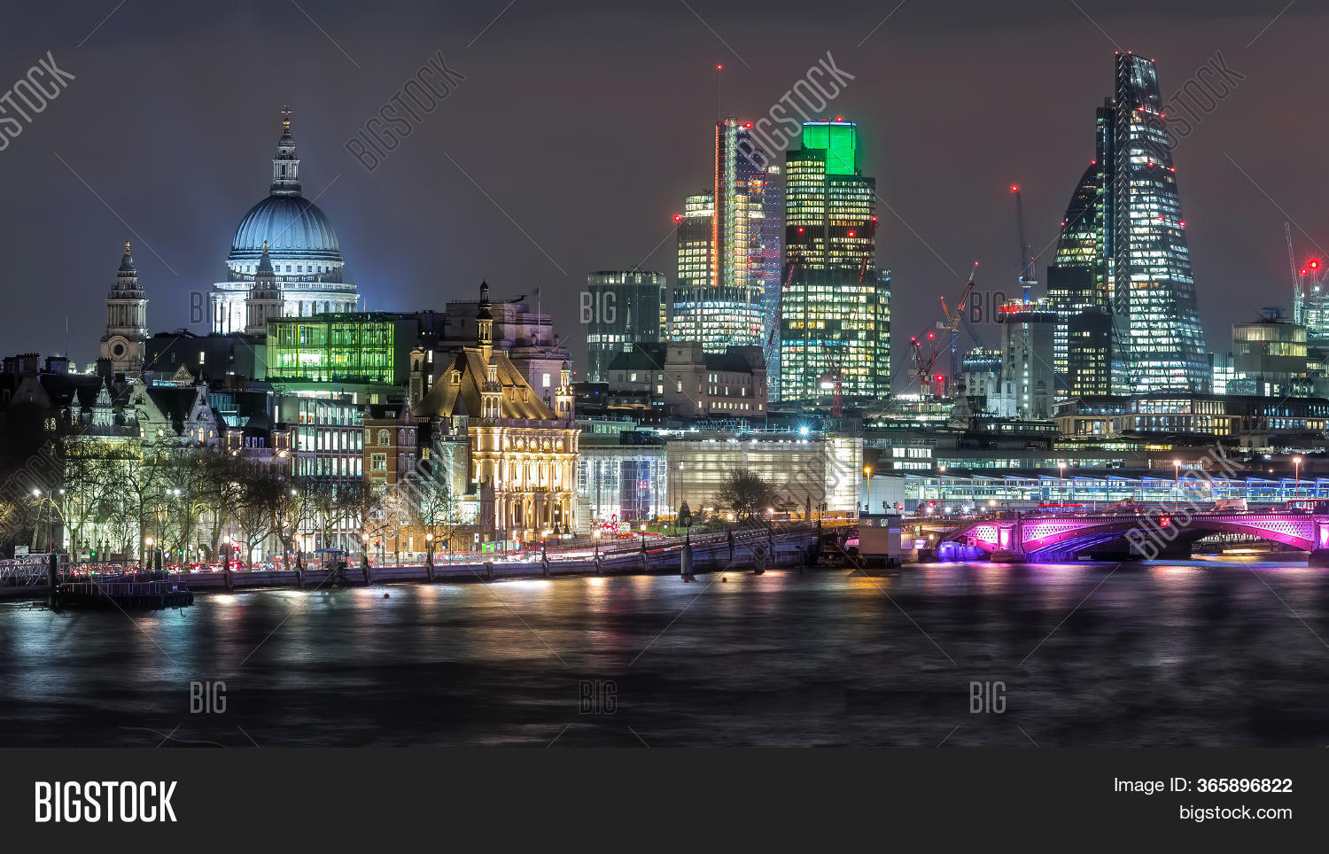 London Skyline St Paul Image & Photo (Free Trial) | Bigstock