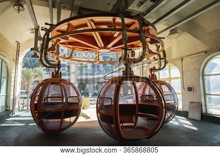 Cable Car Mechanism, Image & Photo (Free Trial) | Bigstock