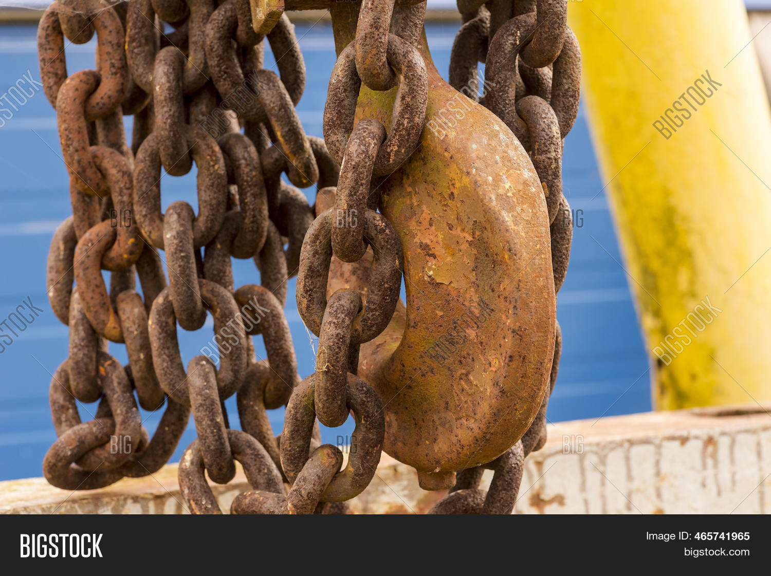 Rusty Chains Crane Image & Photo (Free Trial) | Bigstock
