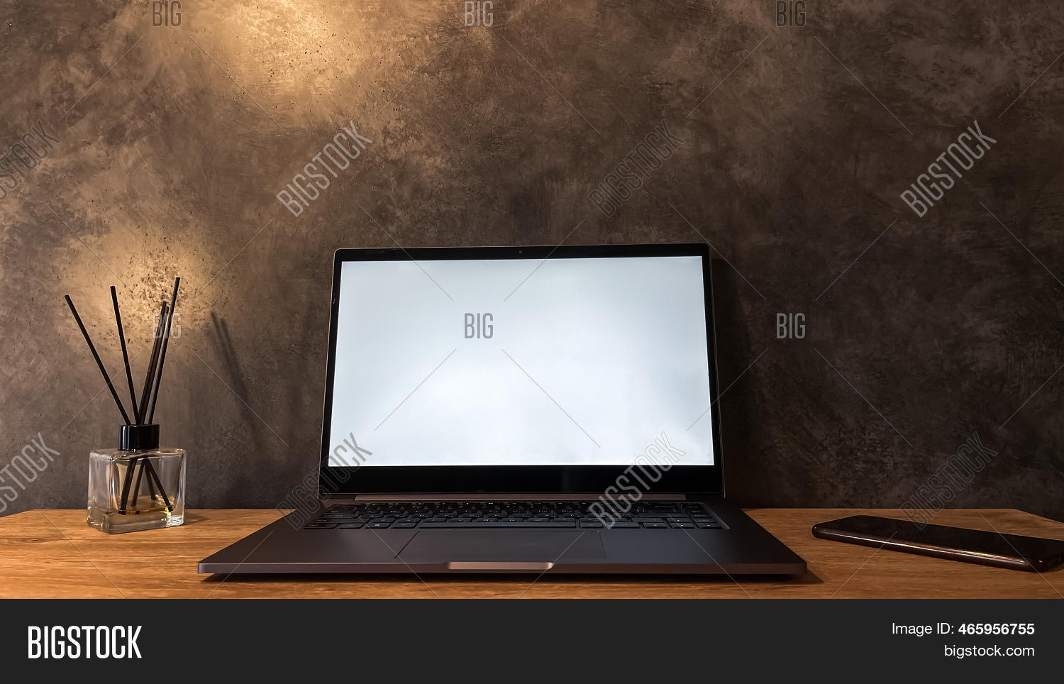 Front View Open Laptop Image & Photo (Free Trial) | Bigstock