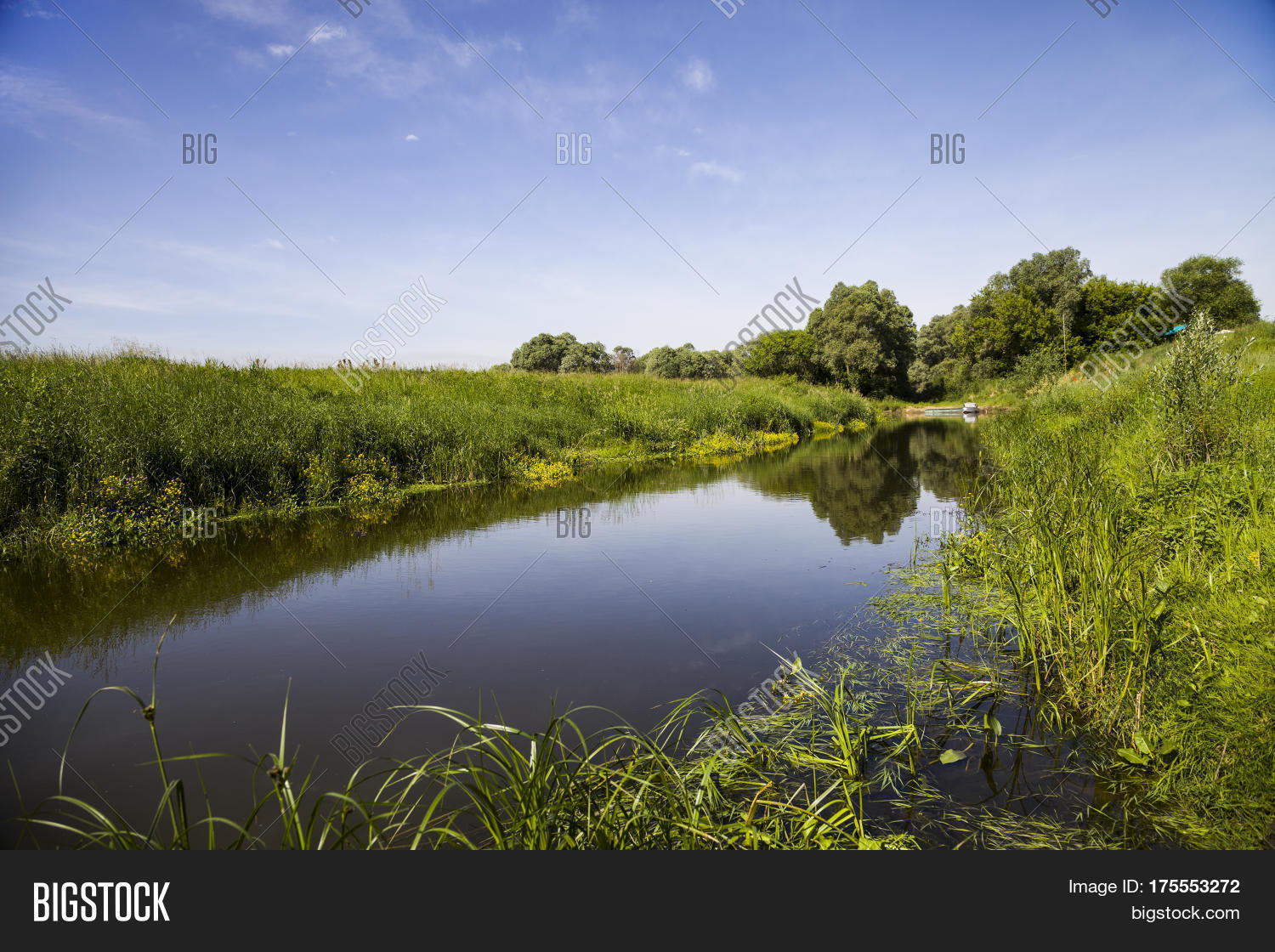 Beautiful Landscape Image & Photo (Free Trial) | Bigstock
