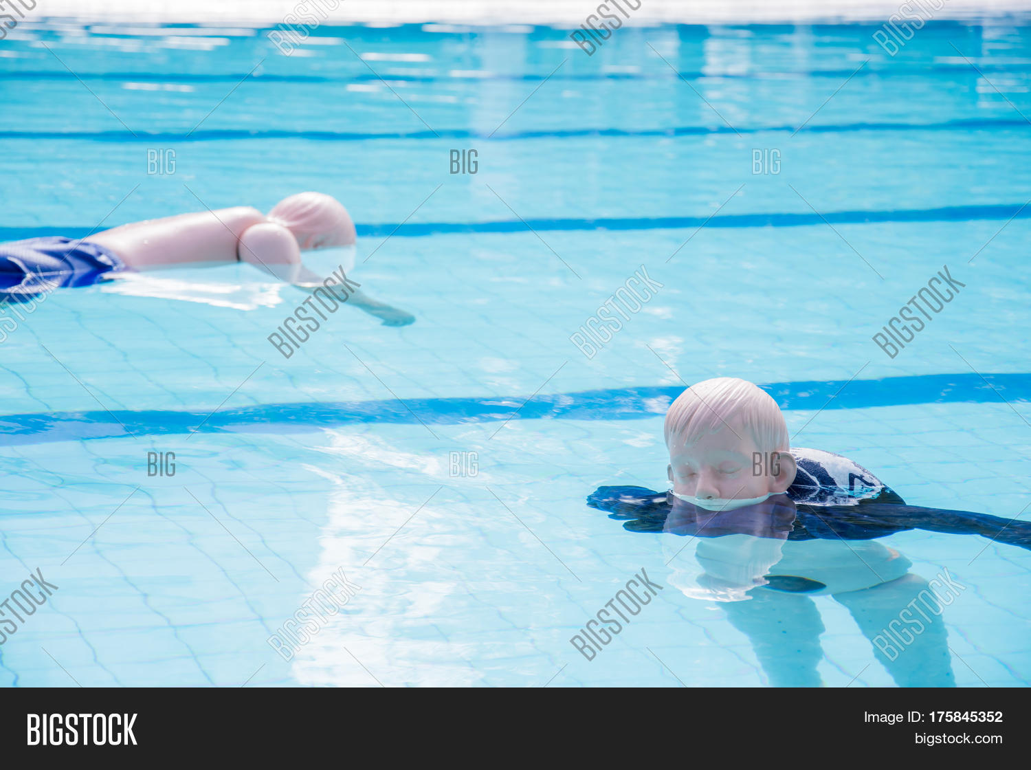 Dummy Drowning Image & Photo (Free Trial) | Bigstock