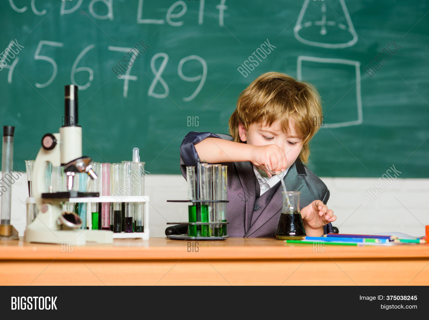 School Kid Scientist Image & Photo (Free Trial) | Bigstock