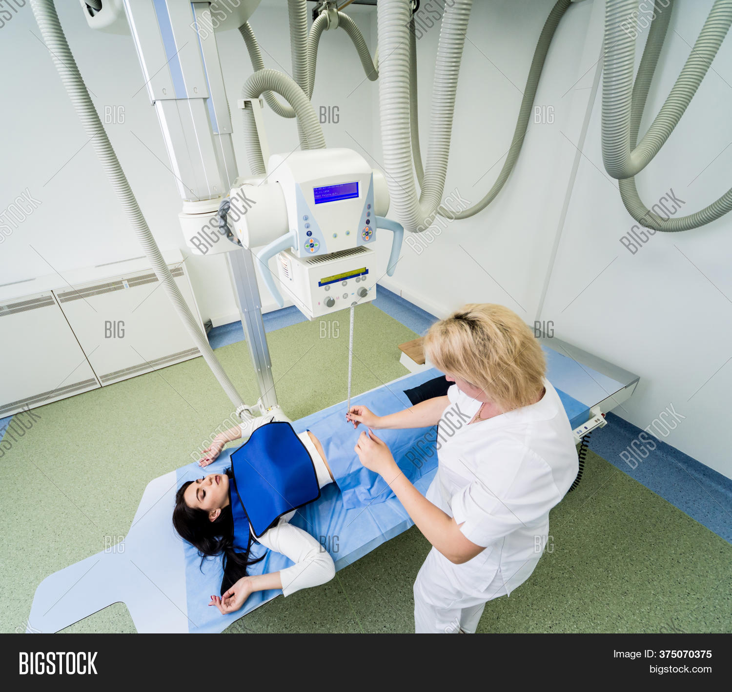 Radiologist Patient X- Image & Photo (Free Trial) | Bigstock