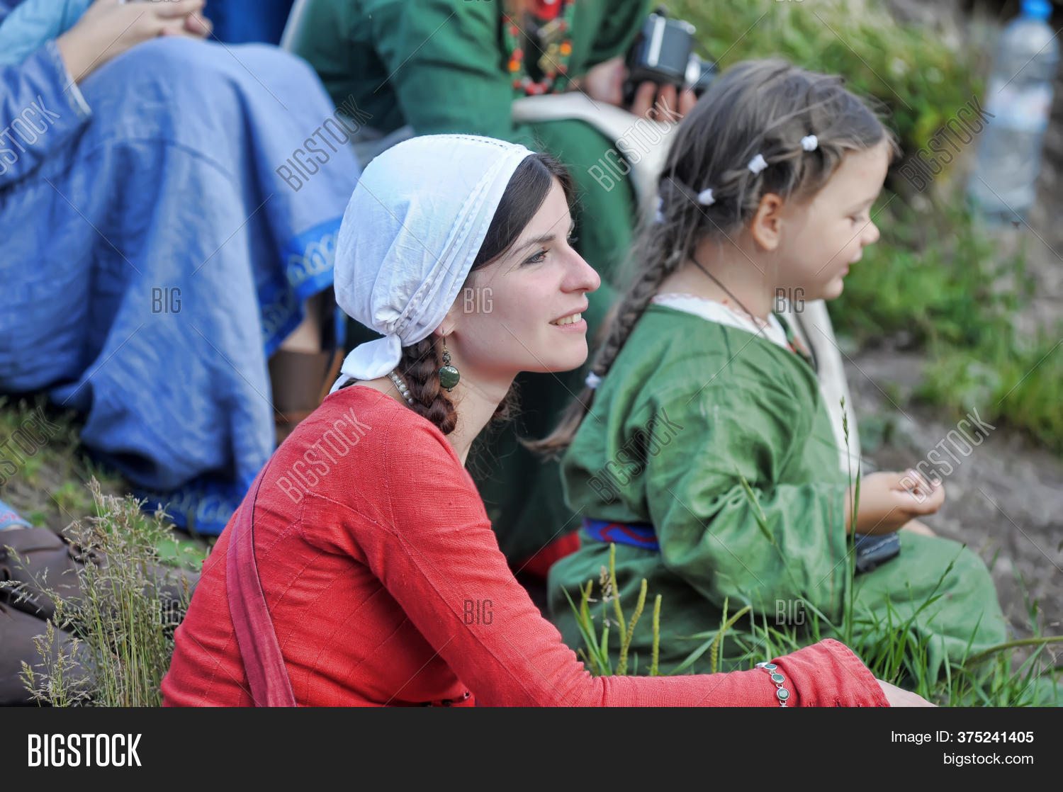 People Medieval Image & Photo (Free Trial) | Bigstock