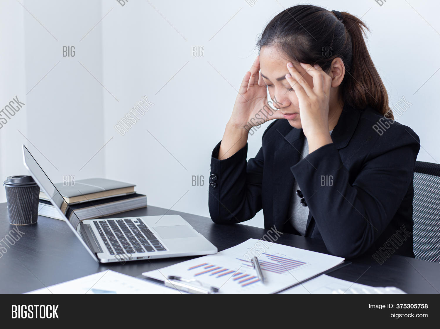 Financial Accountant Image & Photo (Free Trial) | Bigstock