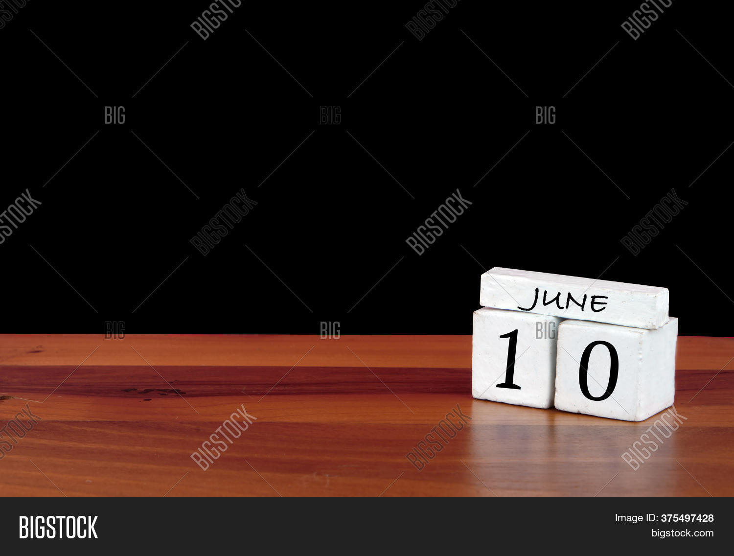 10 June Calendar Month Image & Photo (Free Trial) | Bigstock