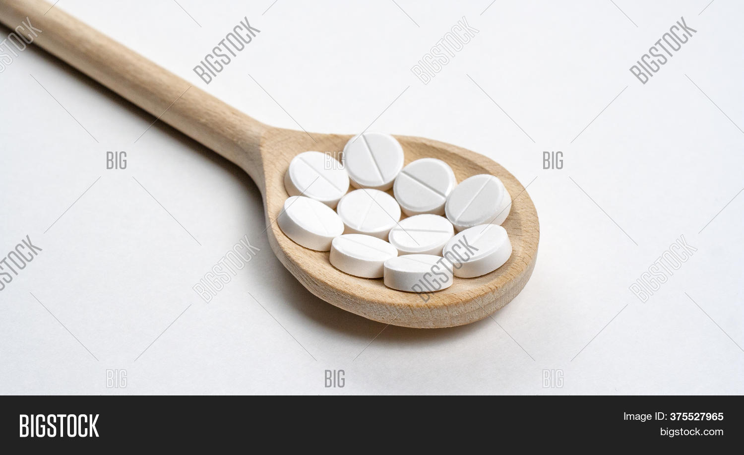 Wooden Spoon Round Image & Photo (Free Trial) | Bigstock