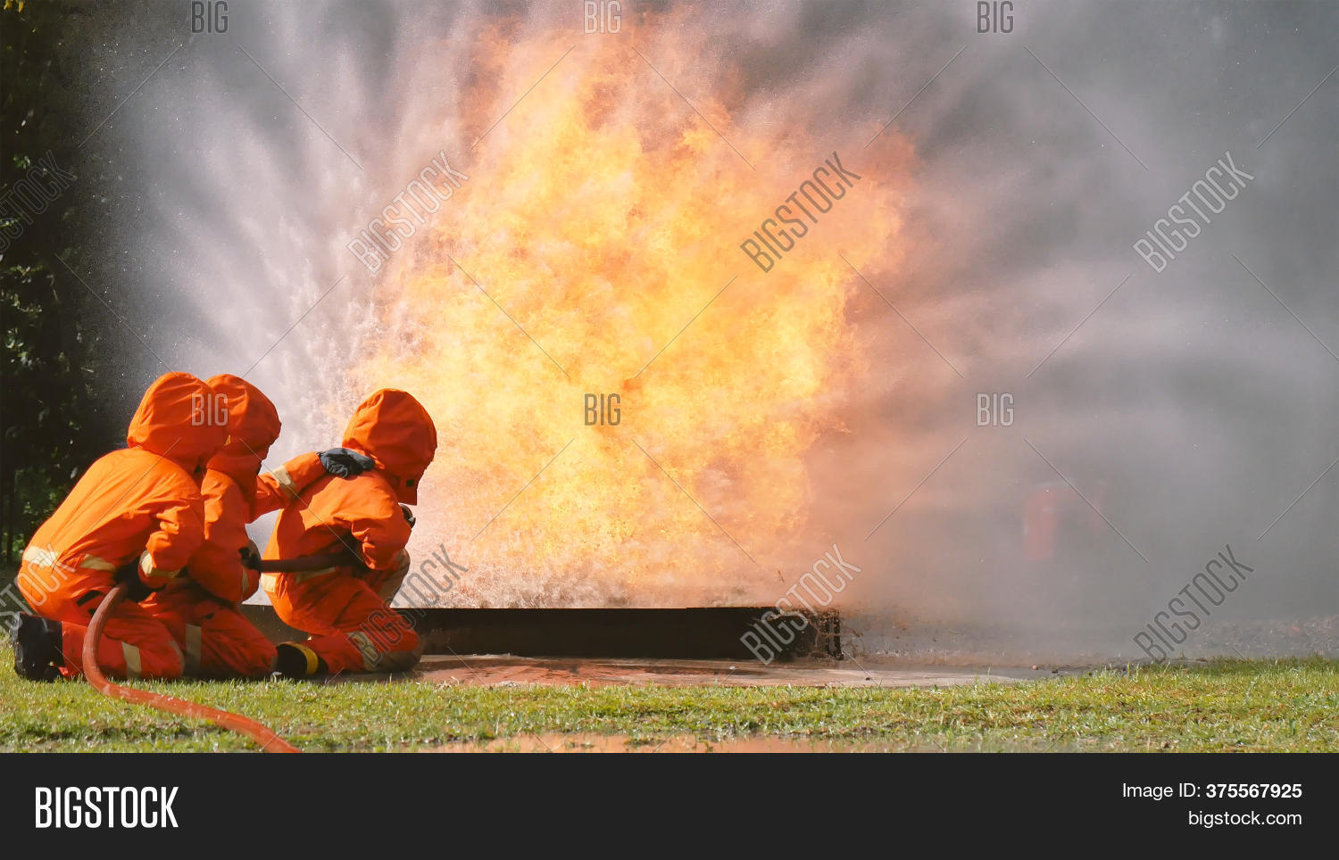 Firefighter Fighting Image & Photo (Free Trial) | Bigstock