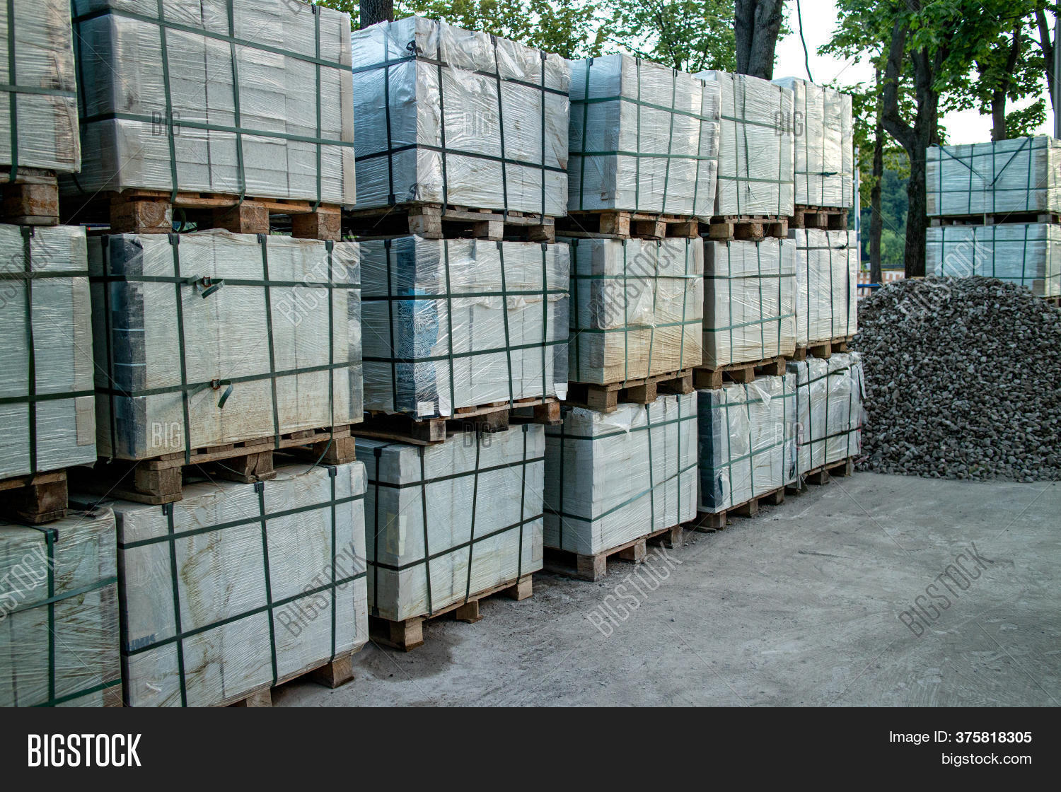 Pallets Tiles. Repair Image & Photo (Free Trial) | Bigstock