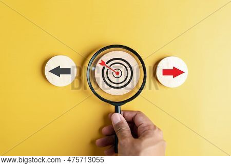 Hand Holding Magnifier Image & Photo (Free Trial) | Bigstock