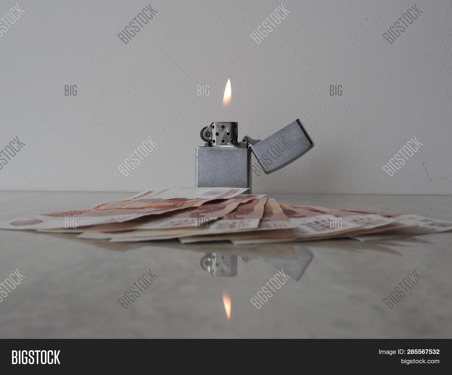 Open Metal Lighter Image & Photo (Free Trial) | Bigstock