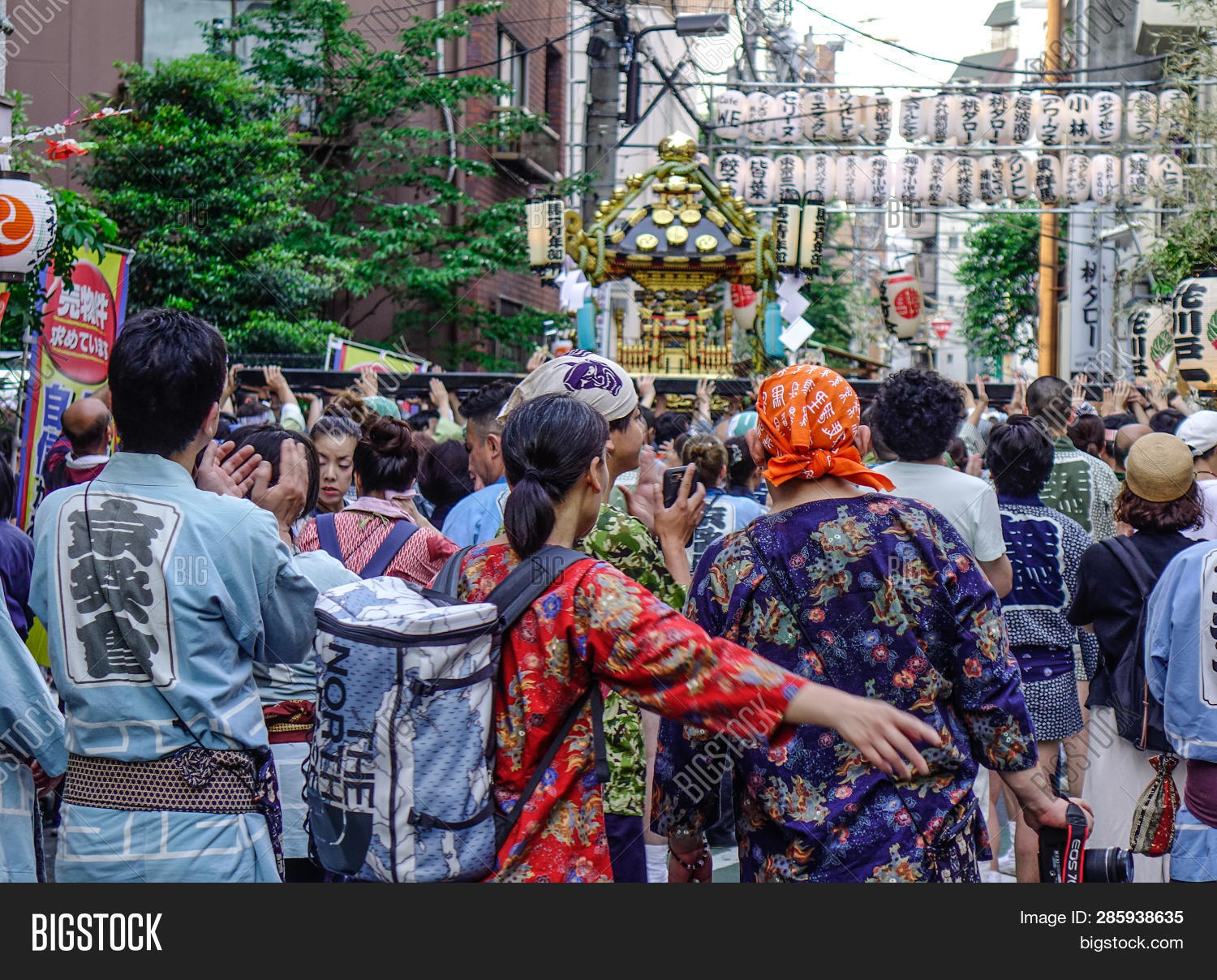 Procession Mikoshi Image & Photo (Free Trial) | Bigstock