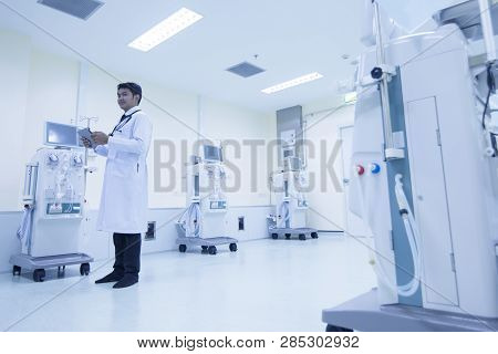 Doctor Modern Image & Photo (Free Trial) | Bigstock