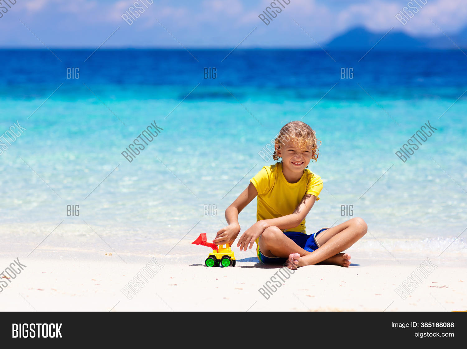 Kids Playing On Beach Image & Photo (Free Trial) | Bigstock