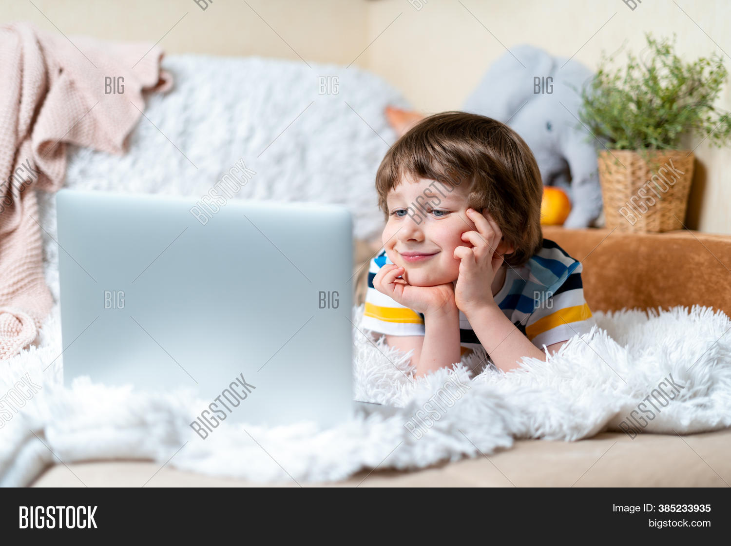 Back School. Distance Image & Photo (Free Trial) | Bigstock