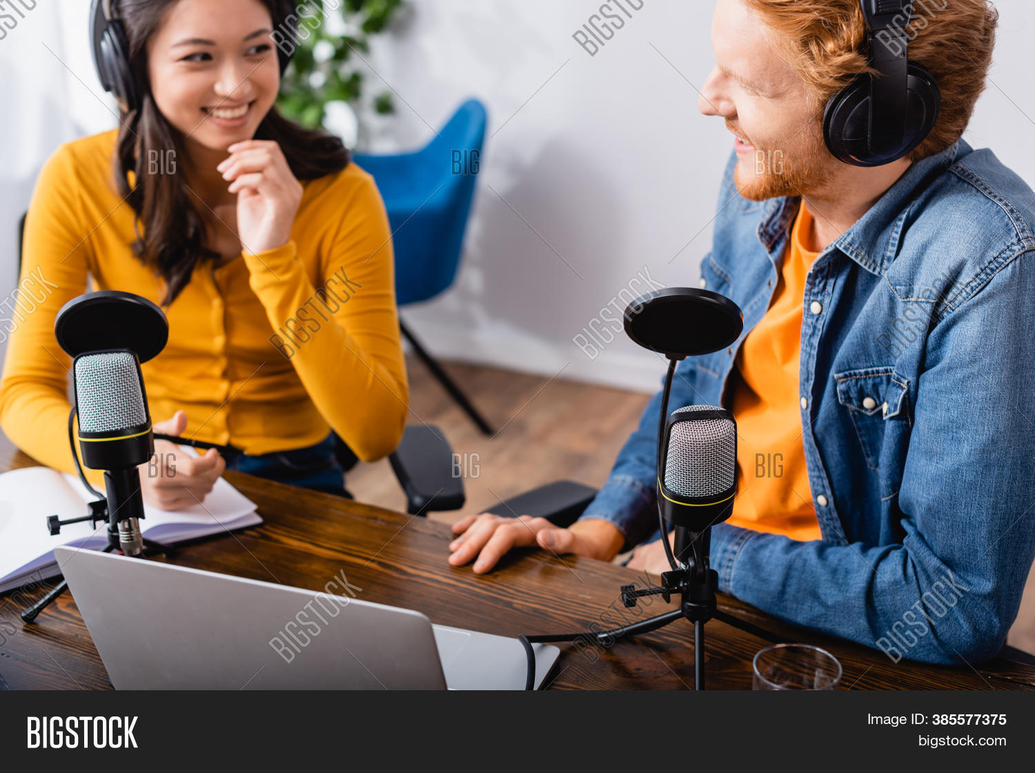 Selective Focus Asian Image & Photo (Free Trial) | Bigstock