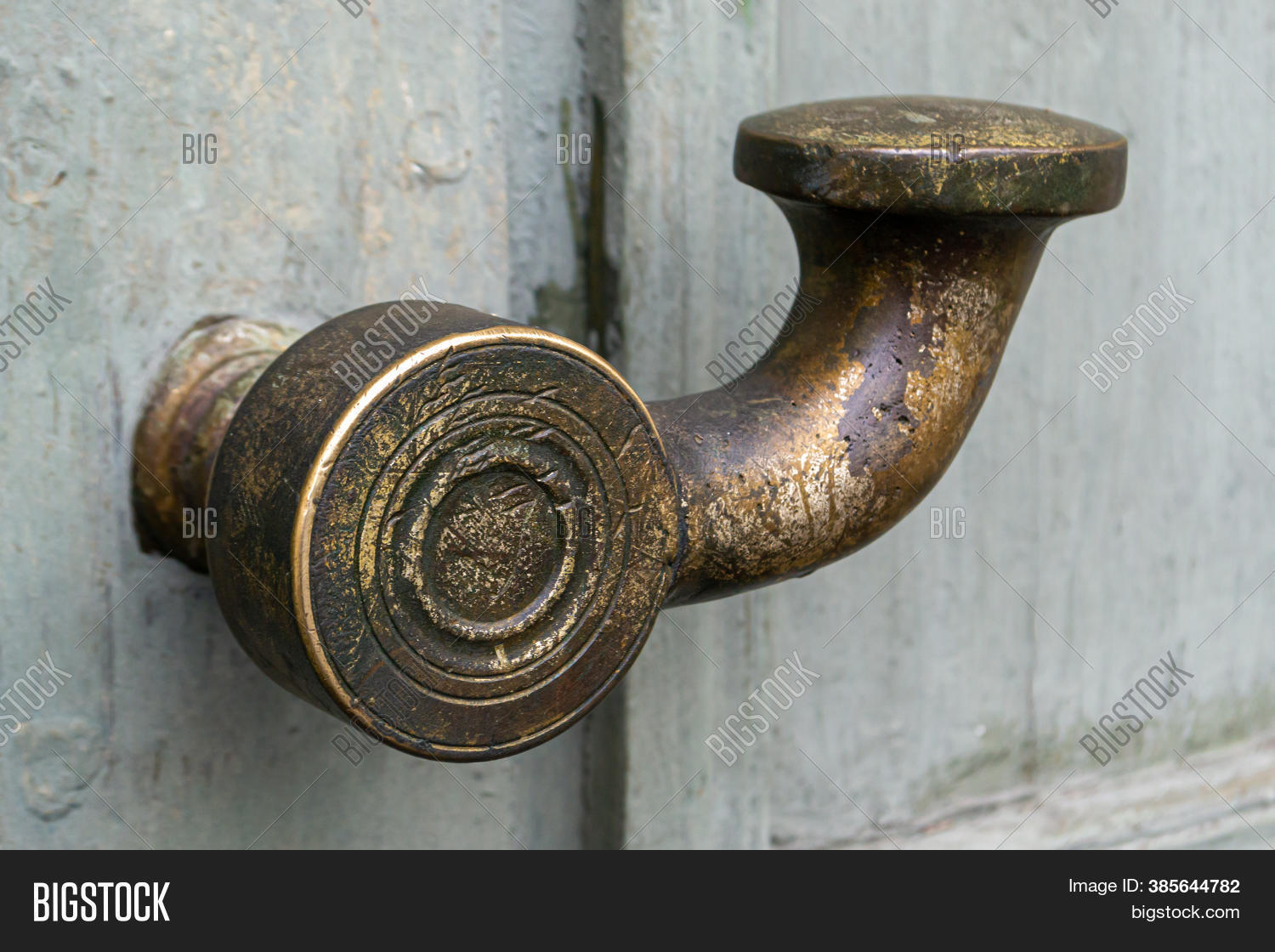 Close- Old Door Handle Image & Photo (Free Trial) | Bigstock