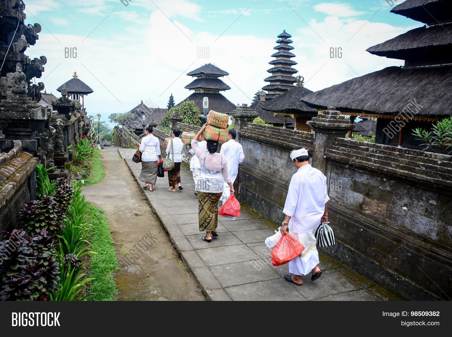 Balinese People Walk Image & Photo (Free Trial) | Bigstock