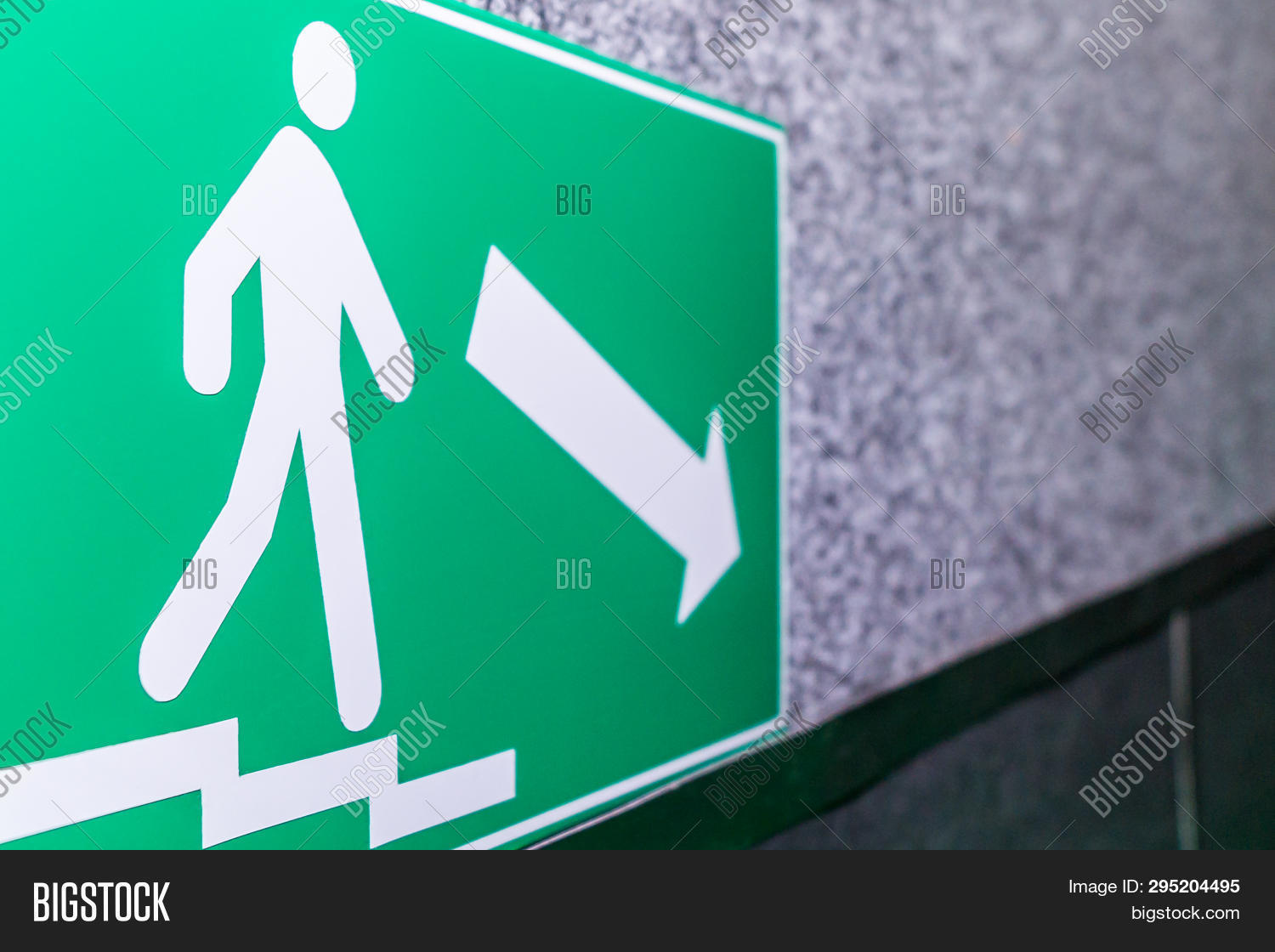 Green Sign Man Walking Image & Photo (Free Trial) | Bigstock
