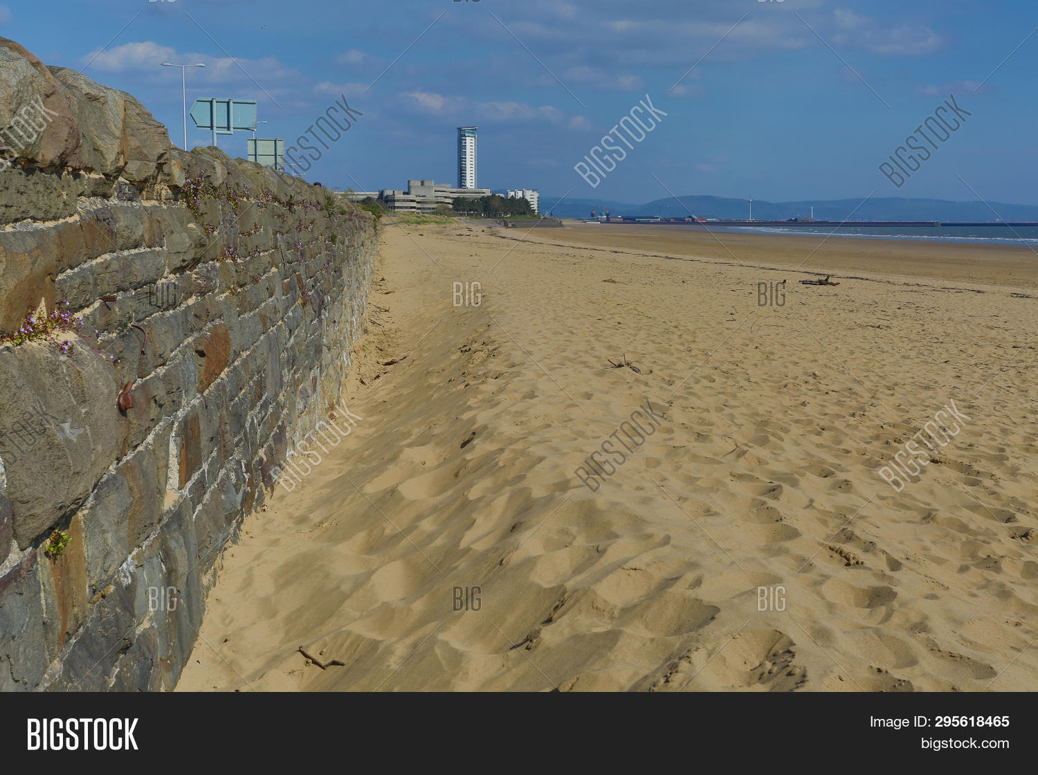 Editorial Swansea, Uk Image & Photo (Free Trial) | Bigstock
