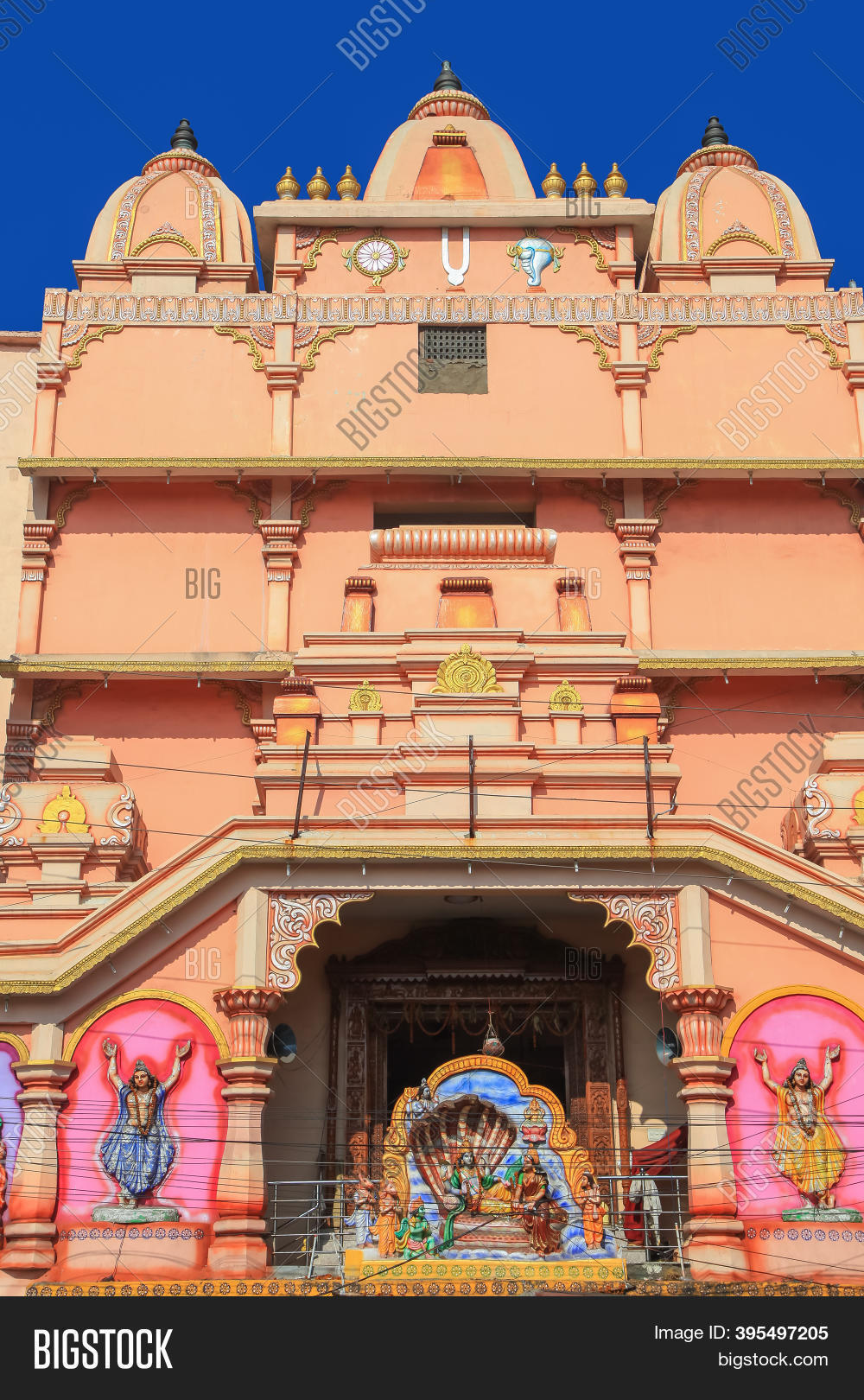 Tall Hindu Temple Image & Photo (Free Trial) | Bigstock