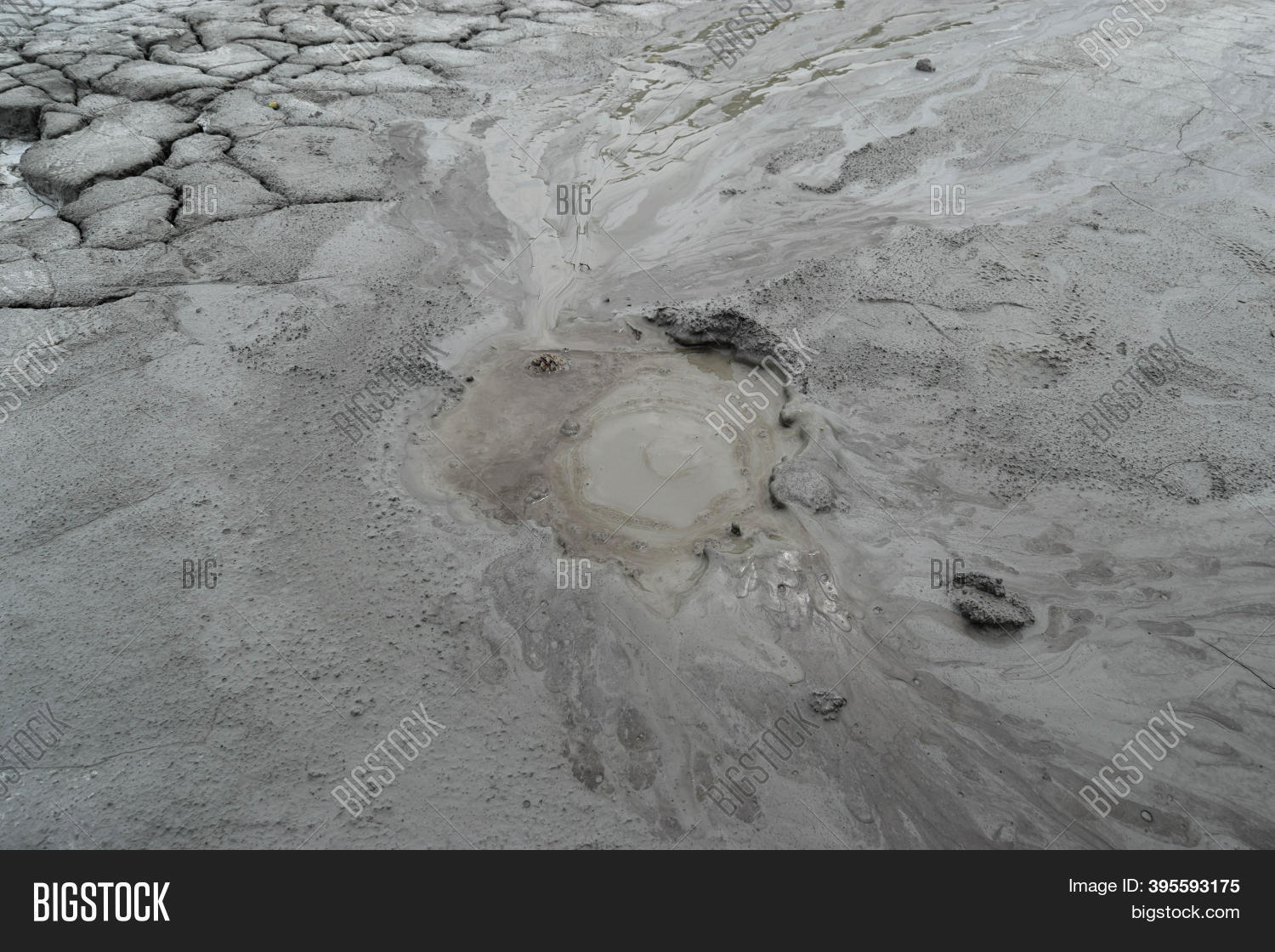 Mud Liquid Flowing Mud Image & Photo (Free Trial) | Bigstock