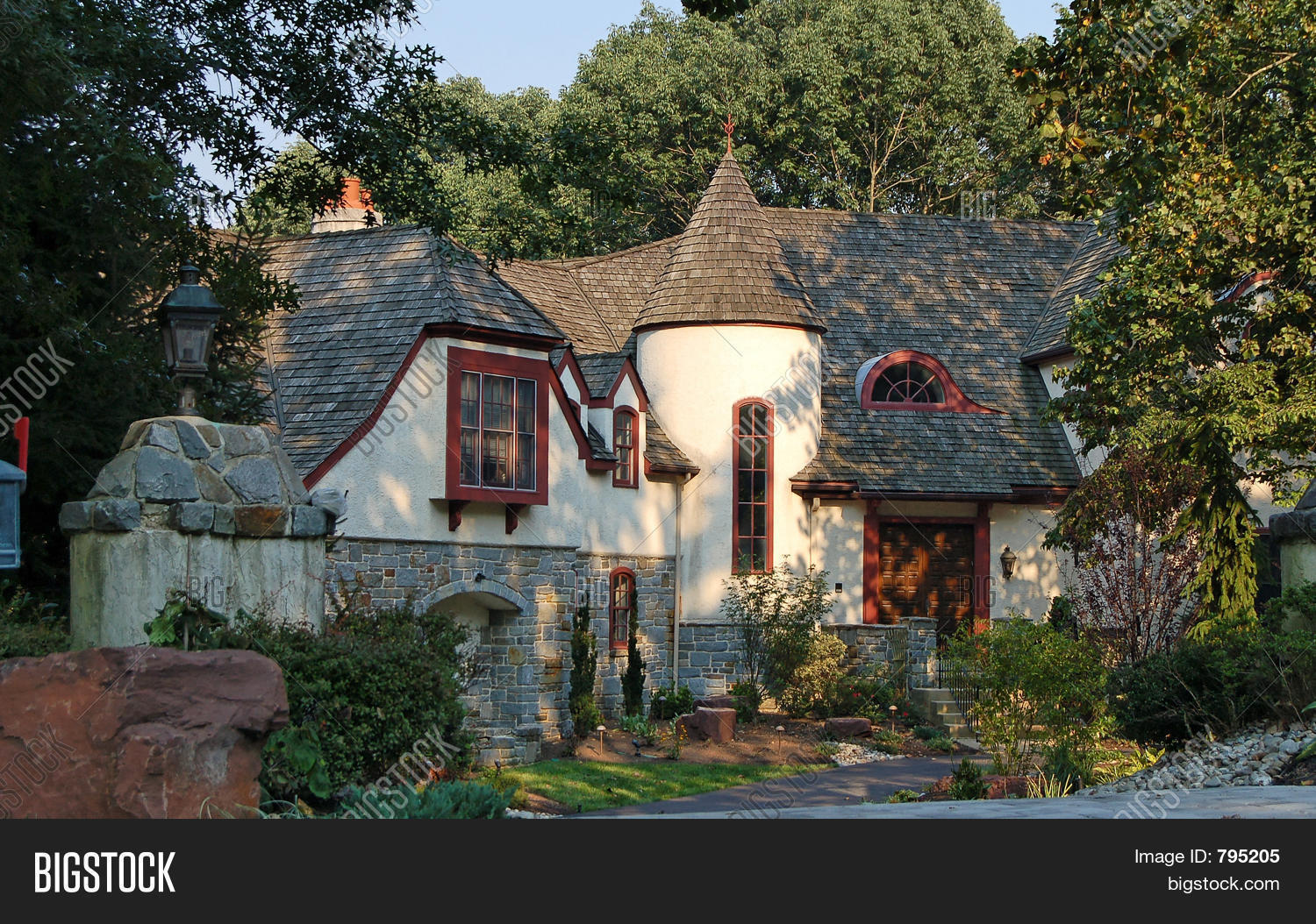 Castle Style Home Image & Photo (Free Trial) | Bigstock