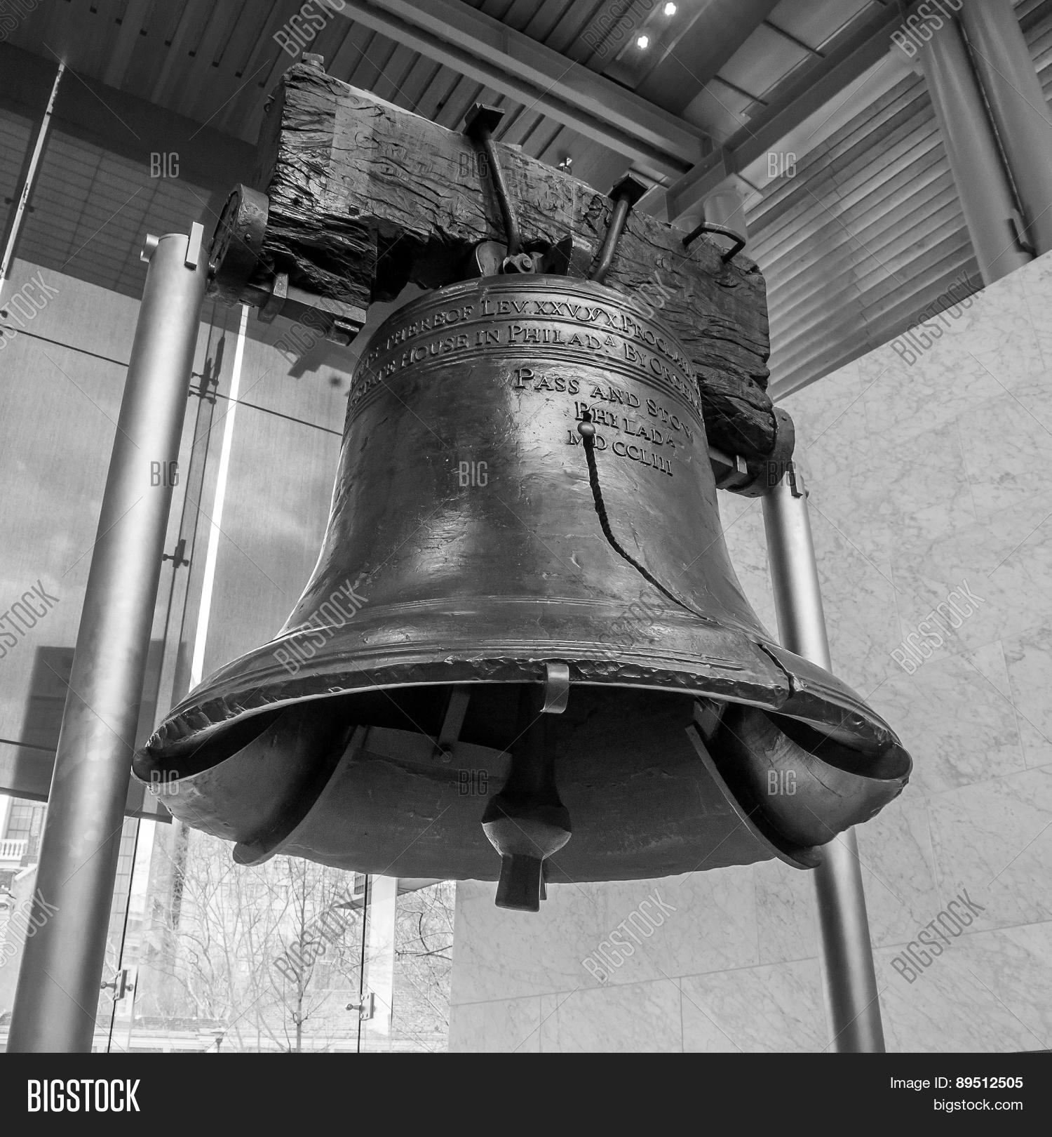 Liberty Bell Image & Photo (Free Trial) | Bigstock