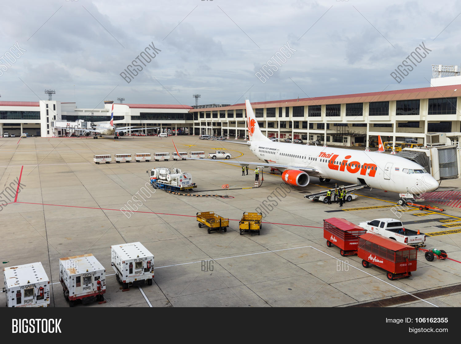 Jet Way Terminal Image & Photo (Free Trial) | Bigstock