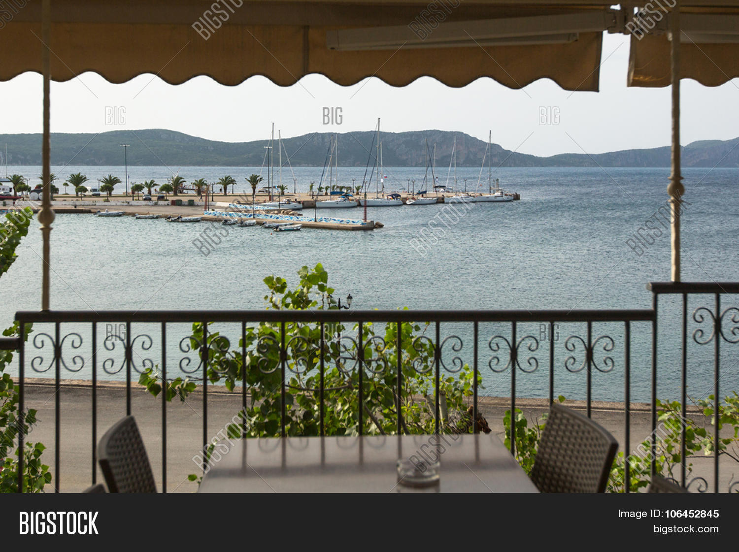 PYLOS, GREECE - OCT 6 Image & Photo (Free Trial) | Bigstock