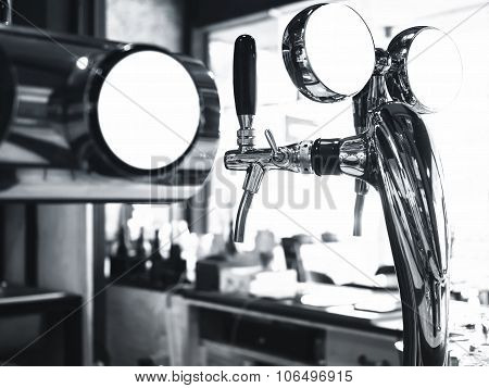 Beer Tab Logo Mock Bar Image & Photo (Free Trial) | Bigstock