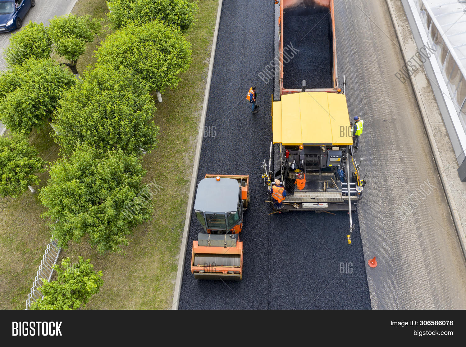 Road Works. Laying Image & Photo (Free Trial) | Bigstock